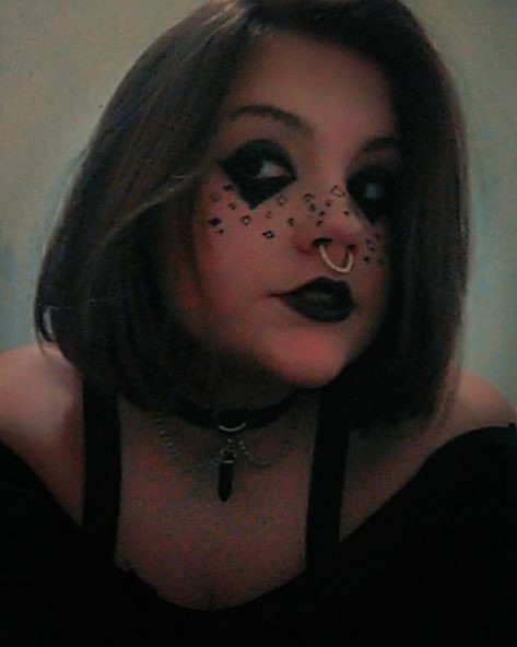 Pixilart - bop uploaded by Floofy-Bish